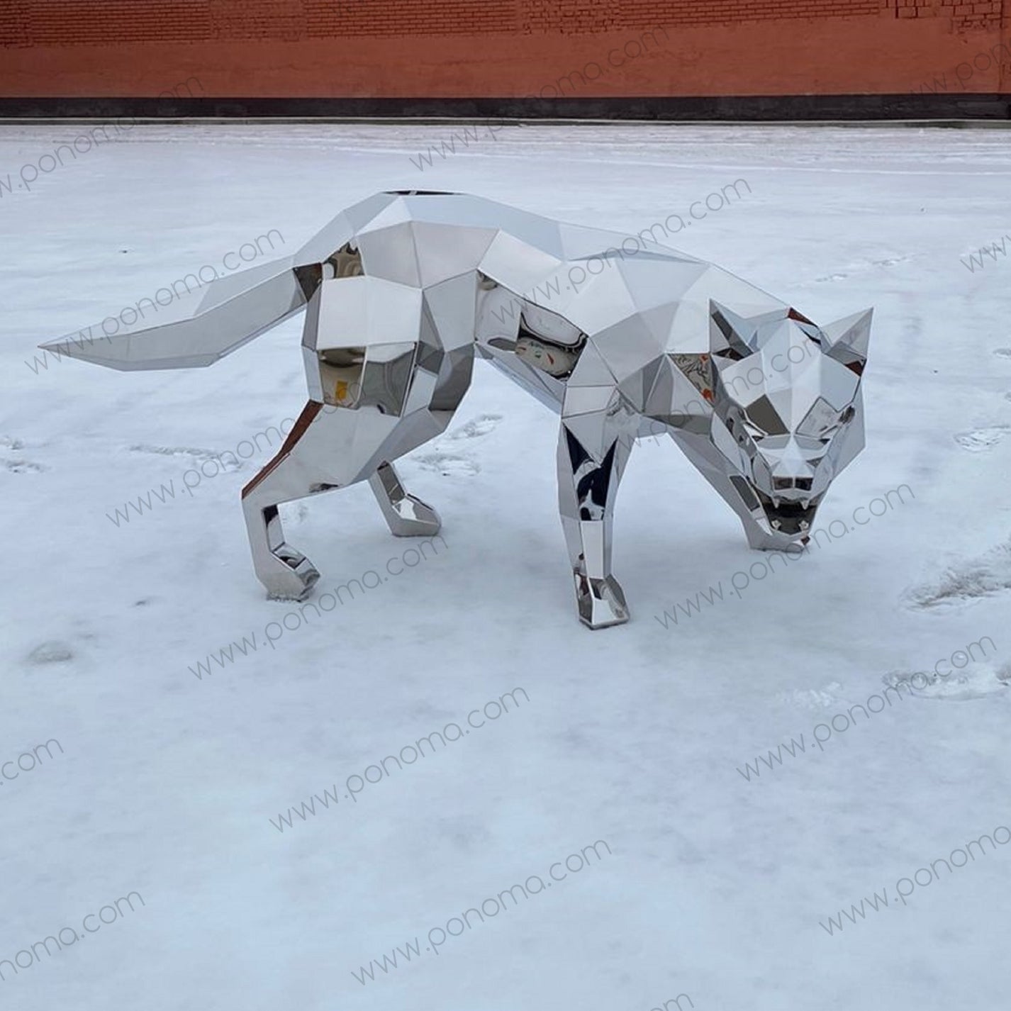 Stainless Steel Wolf Sculpture – Ponoma
